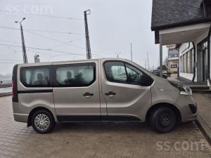 Opel Vivaro 2017 Rīga, ar dzinēja tilpumu 1.60 L un nobraukumu 390 tūkst. km par 8600 €, foto  vietnē AUTOMOTO.COM.LV