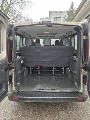 Opel Vivaro 2017 Rīga, ar dzinēja tilpumu 1.60 L un nobraukumu 390 tūkst. km par 8600 €, foto 6 vietnē AUTOMOTO.COM.LV