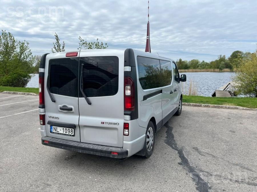Opel Vivaro 2019 Rīga, ar dzinēja tilpumu 1.60 L un nobraukumu 283 tūkst. km par 12000 €, foto 5 vietnē AUTOMOTO.COM.LV