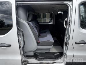 Opel Vivaro 2019 Rīga, ar dzinēja tilpumu 1.60 L un nobraukumu 190 tūkst. km par 11900 €, foto 12 vietnē AUTOMOTO.COM.LV