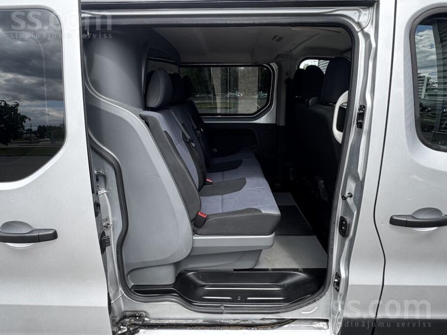 Opel Vivaro 2019 Rīga, ar dzinēja tilpumu 1.60 L un nobraukumu 190 tūkst. km par 11900 €, foto 12 vietnē AUTOMOTO.COM.LV
