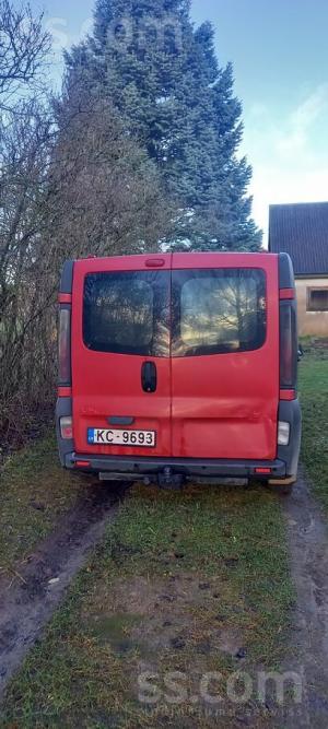 Sarkans Opel Vivaro 2002 Valmiera, ar dzinēja tilpumu 1.90 L un nobraukumu 351 tūkst. km par 2000 €, foto 6 vietnē AUTOMOTO.COM.LV