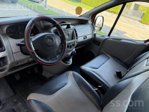 Red Opel Vivaro 2004 in Riga, with an engine capacity of 1.90 L and mileage of 442 thousand km for 2750 €, photo 12 on AUTOMOTO.COM.LV