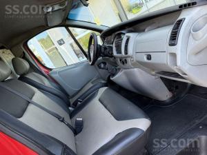 Red Opel Vivaro 2004 in Riga, with an engine capacity of 1.90 L and mileage of 442 thousand km for 2750 €, photo 10 on AUTOMOTO.COM.LV