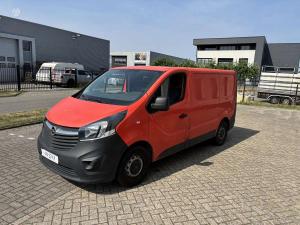 Red Opel Vivaro 2015 in Kaunas, with an engine capacity of 1.60 L and mileage of 163 thousand km for 5950 €, photo  on AUTOMOTO.COM.LV