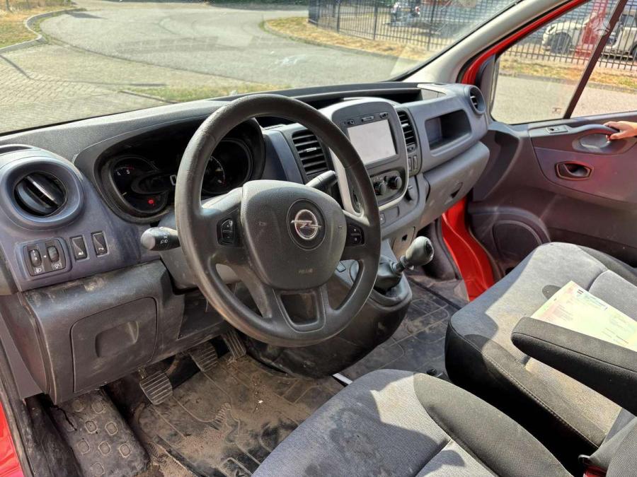 Sarkans Opel Vivaro 2015 Kauņa, ar dzinēja tilpumu 1.60 L un nobraukumu 163 tūkst. km par 5950 €, foto 12 vietnē AUTOMOTO.COM.LV