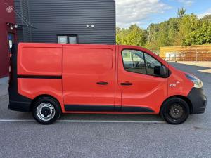 Sarkans Opel Vivaro 2015 Kauņa, ar dzinēja tilpumu 1.60 L un nobraukumu 164 tūkst. km par 5950 €, foto 7 vietnē AUTOMOTO.COM.LV