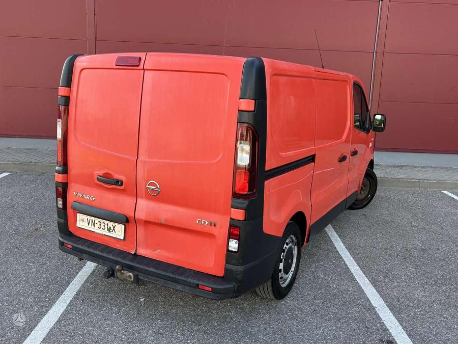 Sarkans Opel Vivaro 2015 Kauņa, ar dzinēja tilpumu 1.60 L un nobraukumu 164 tūkst. km par 5950 €, foto 8 vietnē AUTOMOTO.COM.LV