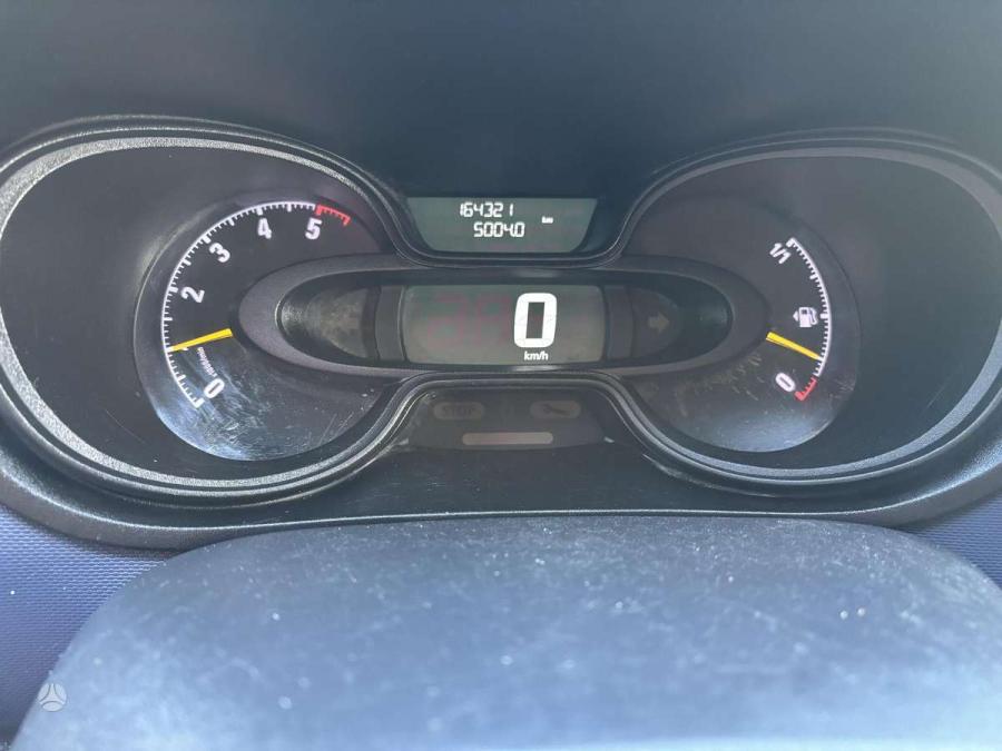 Sarkans Opel Vivaro 2015 Kauņa, ar dzinēja tilpumu 1.60 L un nobraukumu 164 tūkst. km par 5950 €, foto 16 vietnē AUTOMOTO.COM.LV