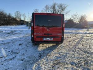 Red Opel Vivaro 2017 in Panevezys, with an engine capacity of 1.60 L and mileage of 175 thousand km for 12500 €, photo 5 on AUTOMOTO.COM.LV