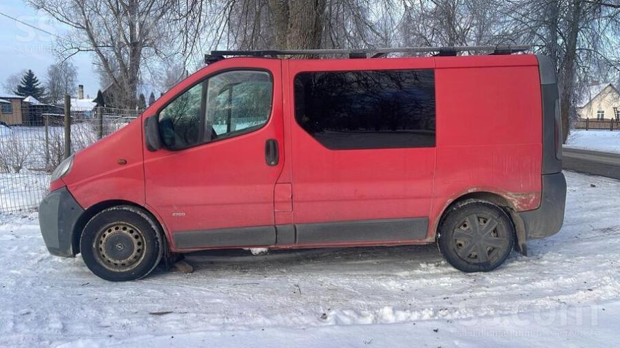 Red Opel Vivaro 2003 in Valka, with an engine capacity of 1.90 L and mileage of 380 thousand km for 1950 €, photo 2 on AUTOMOTO.COM.LV