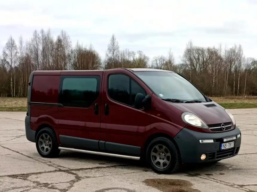 Sarkans Opel Vivaro 2004 Rīga, ar dzinēja tilpumu 1.90 L un nobraukumu 320 tūkst. km par 3500 €, foto 8 vietnē AUTOMOTO.COM.LV