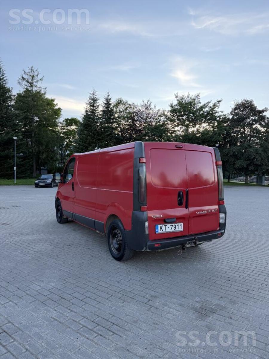 Red Opel Vivaro 2004 in Kuldiga, with an engine capacity of 1.90 L and mileage of 400 thousand km for 2650 €, photo 7 on AUTOMOTO.COM.LV