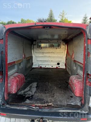 Red Opel Vivaro 2004 in Kuldiga, with an engine capacity of 1.90 L and mileage of 400 thousand km for 2650 €, photo 8 on AUTOMOTO.COM.LV
