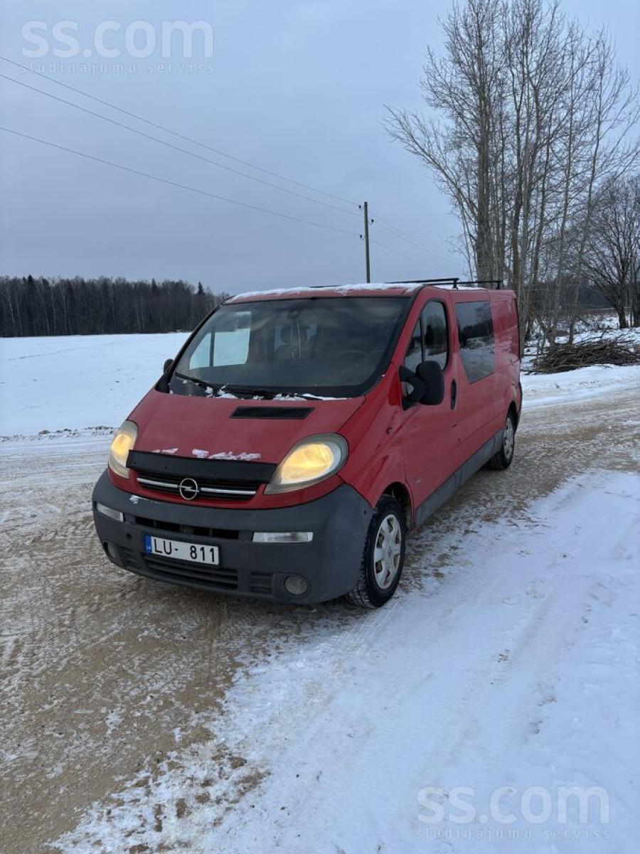 Red Opel Vivaro 2005 in Riga, with an engine capacity of 1.90 L and mileage of 343 thousand km for 3500 €, photo 1 on AUTOMOTO.COM.LV