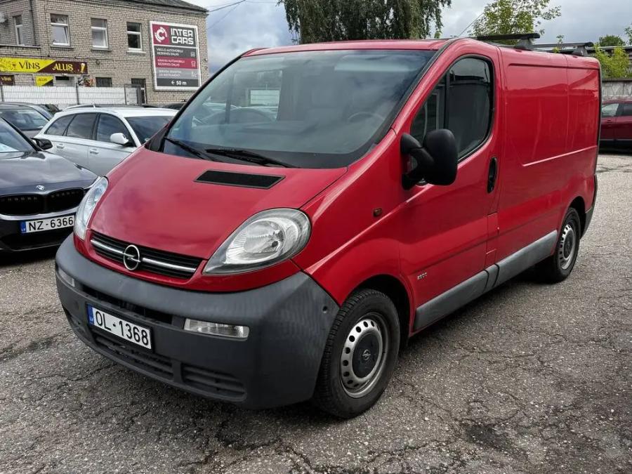 Sarkans Opel Vivaro 2005 Daugavpils, ar dzinēja tilpumu 1.90 L un nobraukumu 0 tūkst. km par 4590 €, foto 4 vietnē AUTOMOTO.COM.LV