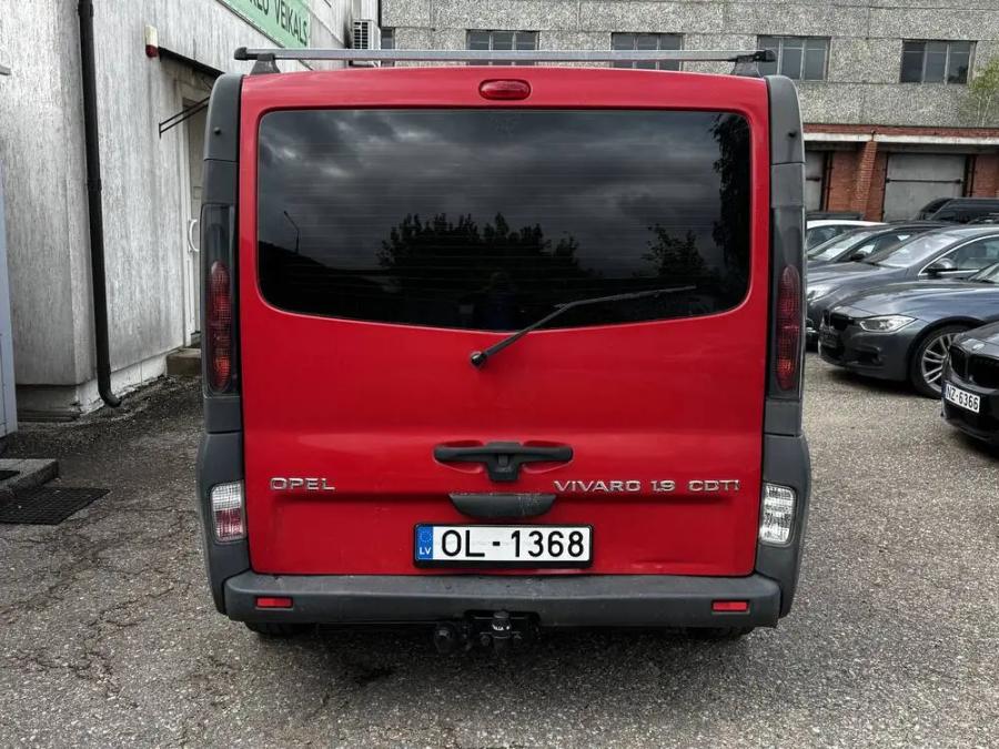 Sarkans Opel Vivaro 2005 Daugavpils, ar dzinēja tilpumu 1.90 L un nobraukumu 0 tūkst. km par 4590 €, foto 6 vietnē AUTOMOTO.COM.LV