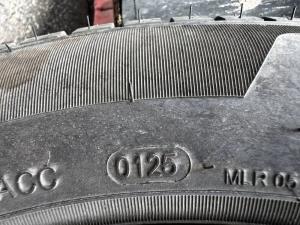 Sarkans Opel Vivaro 2005 Daugavpils, ar dzinēja tilpumu 1.90 L un nobraukumu 0 tūkst. km par 4590 €, foto 15 vietnē AUTOMOTO.COM.LV