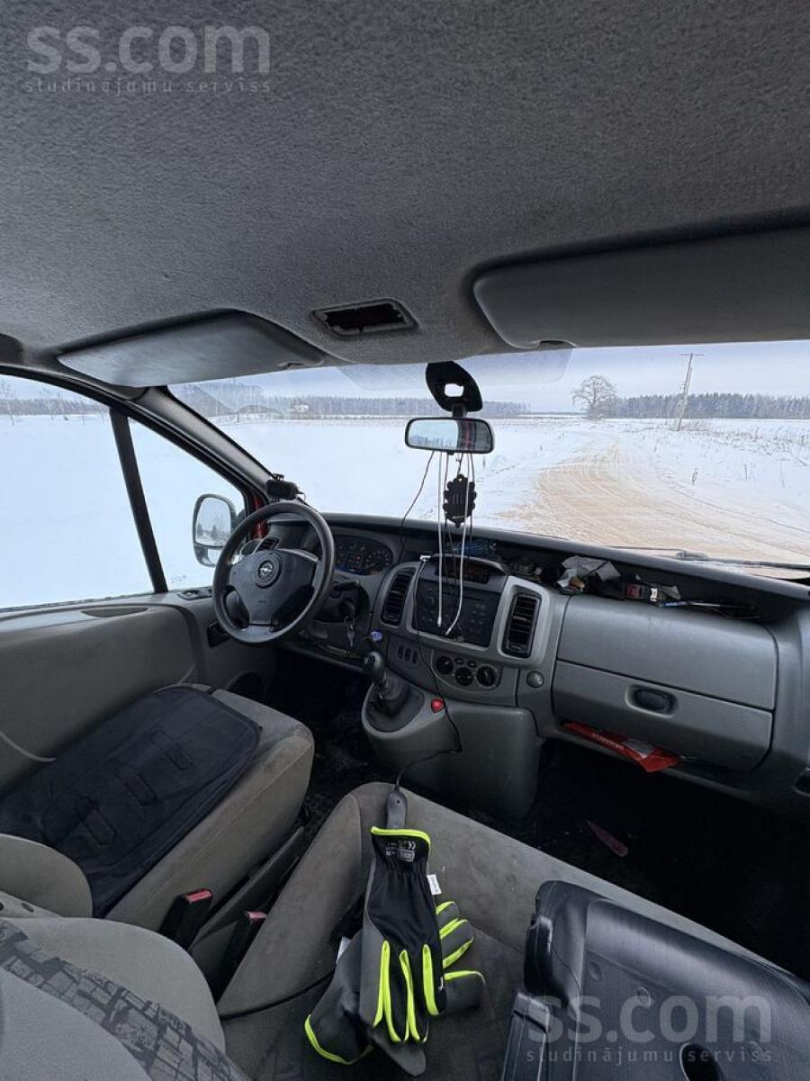 Sarkans Opel Vivaro 2005 Rīga, ar dzinēja tilpumu 1.90 L un nobraukumu 343 tūkst. km par 3500 €, foto 7 vietnē AUTOMOTO.COM.LV