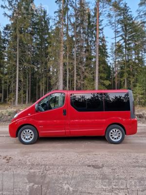 Sarkans Opel Vivaro 2006 Rīga, ar dzinēja tilpumu 2.40 L un nobraukumu 293 tūkst. km par 5000 €, foto 9 vietnē AUTOMOTO.COM.LV