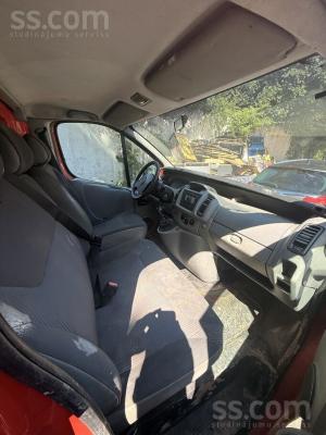 Sarkans Opel Vivaro 2006 Jūrmala, ar dzinēja tilpumu 2.00 L un nobraukumu 264 tūkst. km par 1573 €, foto 4 vietnē AUTOMOTO.COM.LV