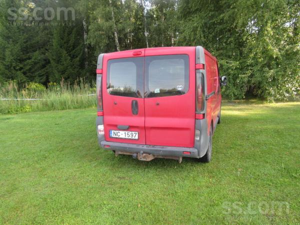 Sarkans Opel Vivaro 2006 Ogre, ar dzinēja tilpumu 2.50 L un nobraukumu 248 tūkst. km par 3500 €, foto 7 vietnē AUTOMOTO.COM.LV