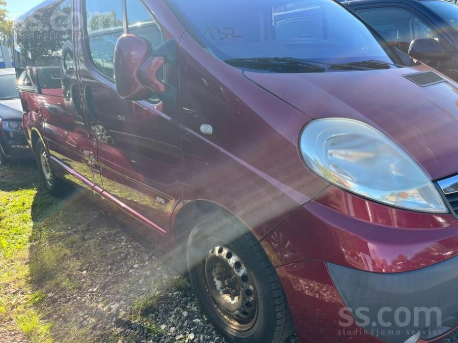 Red Opel Vivaro 2007 in Riga, with an engine capacity of 2.00 L and mileage of 0 thousand km for 6500 €, photo 4 on AUTOMOTO.COM.LV