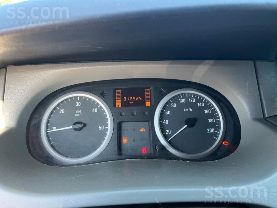 Red Opel Vivaro 2007 in Riga, with an engine capacity of 2.00 L and mileage of 0 thousand km for 6500 €, photo 25 on AUTOMOTO.COM.LV