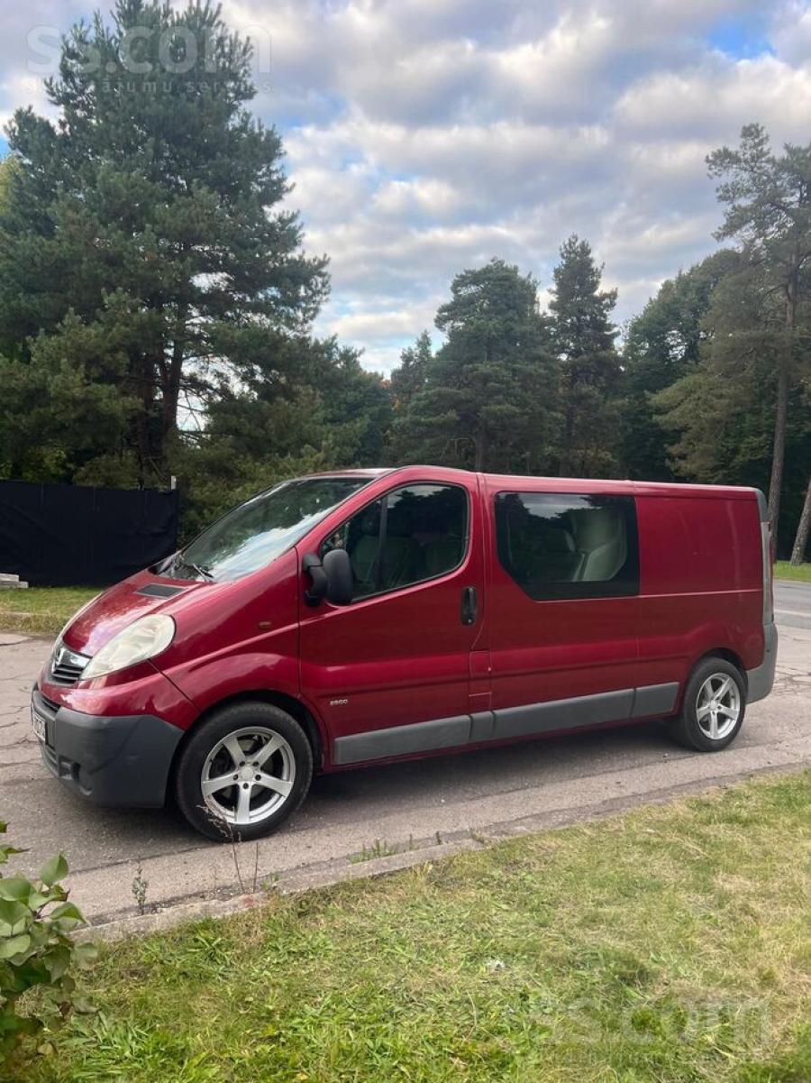 Sarkans Opel Vivaro 2008 Rīga, ar dzinēja tilpumu 2.00 L un nobraukumu 450 tūkst. km par 4050 €, foto 3 vietnē AUTOMOTO.COM.LV