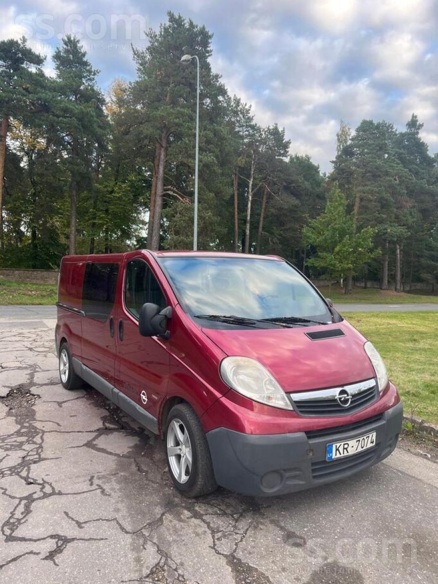 Sarkans Opel Vivaro 2008 Rīga, ar dzinēja tilpumu 2.00 L un nobraukumu 450 tūkst. km par 4050 €, foto 5 vietnē AUTOMOTO.COM.LV