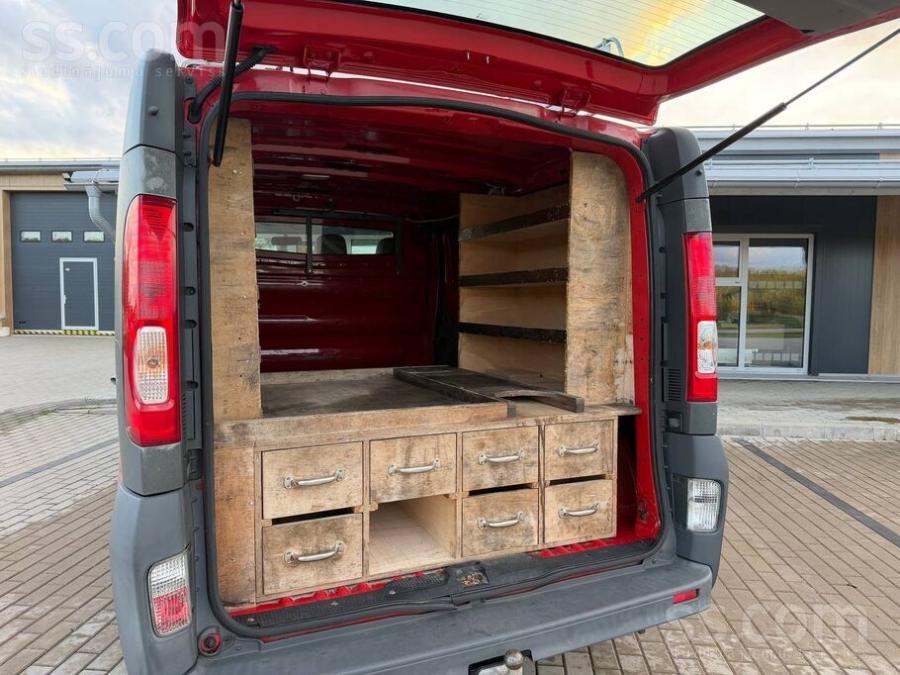Sarkans Opel Vivaro 2013 Gulbene, ar dzinēja tilpumu 2.00 L un nobraukumu 241 tūkst. km par 5650 €, foto 11 vietnē AUTOMOTO.COM.LV