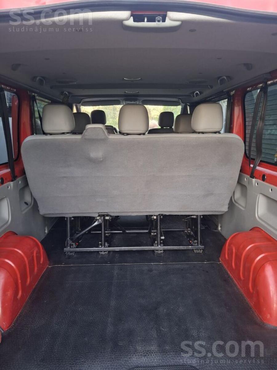 Sarkans Opel Vivaro 2013 Rīga, ar dzinēja tilpumu 2.00 L un nobraukumu 281 tūkst. km par 9578 €, foto 8 vietnē AUTOMOTO.COM.LV