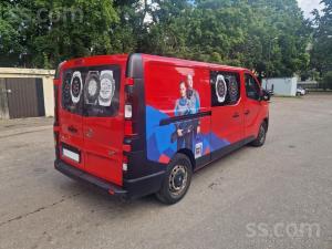 Red Opel Vivaro 2015 in Riga, with an engine capacity of 1.60 L and mileage of 121 thousand km for 10500 €, photo 4 on AUTOMOTO.COM.LV