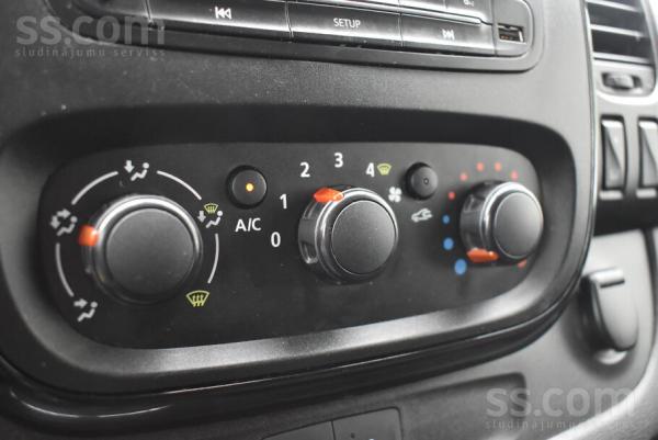 Красный Опель Виваро 2016 в Кулдига, объемом двигателя 1.60 л и пробегом 0 тыс. км за 10990 €, фото 10 на AUTOMOTO.COM.LV