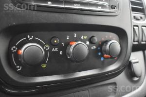 Red Opel Vivaro 2016 in Kuldiga, with an engine capacity of 1.60 L and mileage of 0 thousand km for 10990 €, photo 11 on AUTOMOTO.COM.LV