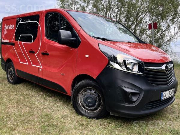 Sarkans Opel Vivaro 2017 Tukums, ar dzinēja tilpumu 1.60 L un nobraukumu 298 tūkst. km par 8100 €, foto 1 vietnē AUTOMOTO.COM.LV