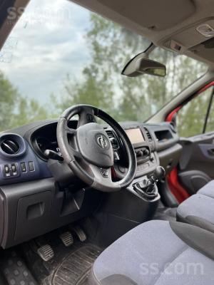 Sarkans Opel Vivaro 2017 Tukums, ar dzinēja tilpumu 1.60 L un nobraukumu 298 tūkst. km par 8100 €, foto 13 vietnē AUTOMOTO.COM.LV