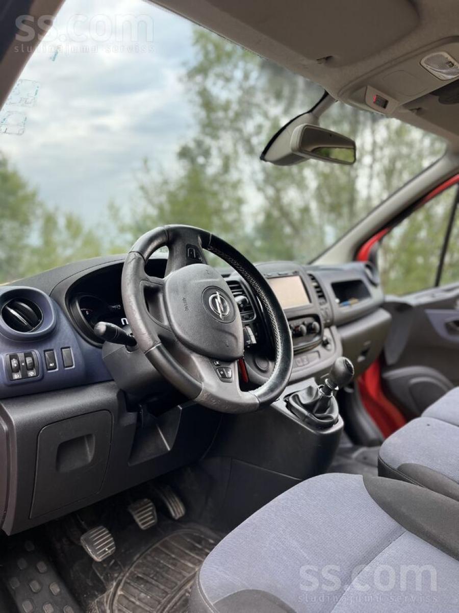 Sarkans Opel Vivaro 2017 Tukums, ar dzinēja tilpumu 1.60 L un nobraukumu 298 tūkst. km par 8100 €, foto 13 vietnē AUTOMOTO.COM.LV