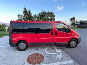 Red Opel Vivaro 2004 in Panevezys, with an engine capacity of 2.46 L and mileage of 322 thousand km for 3750 €, photo  on AUTOMOTO.COM.LV