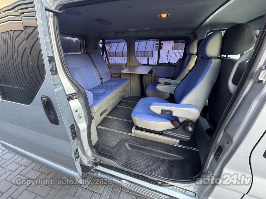 Opel Vivaro 2003 Tartu, ar dzinēja tilpumu 1.90 L un nobraukumu 311 tūkst. km par 7700 €, foto 6 vietnē AUTOMOTO.COM.LV