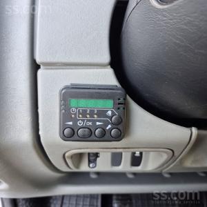 Opel Vivaro 2007 Rīga, ar dzinēja tilpumu 2.50 L un nobraukumu 356 tūkst. km par 4950 €, foto 9 vietnē AUTOMOTO.COM.LV