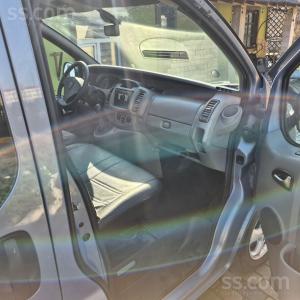 Opel Vivaro 2007 Rīga, ar dzinēja tilpumu 2.50 L un nobraukumu 356 tūkst. km par 4950 €, foto 10 vietnē AUTOMOTO.COM.LV