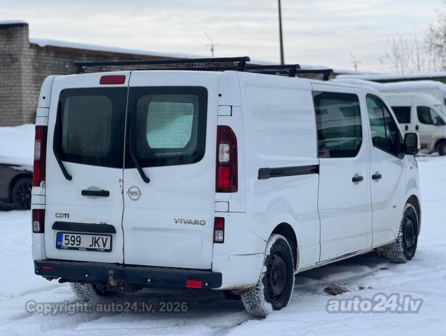 Opel Vivaro 2014 in Narva, with an engine capacity of 1.60 L and mileage of 257 thousand km for 6990 €, photo 3 on AUTOMOTO.COM.LV
