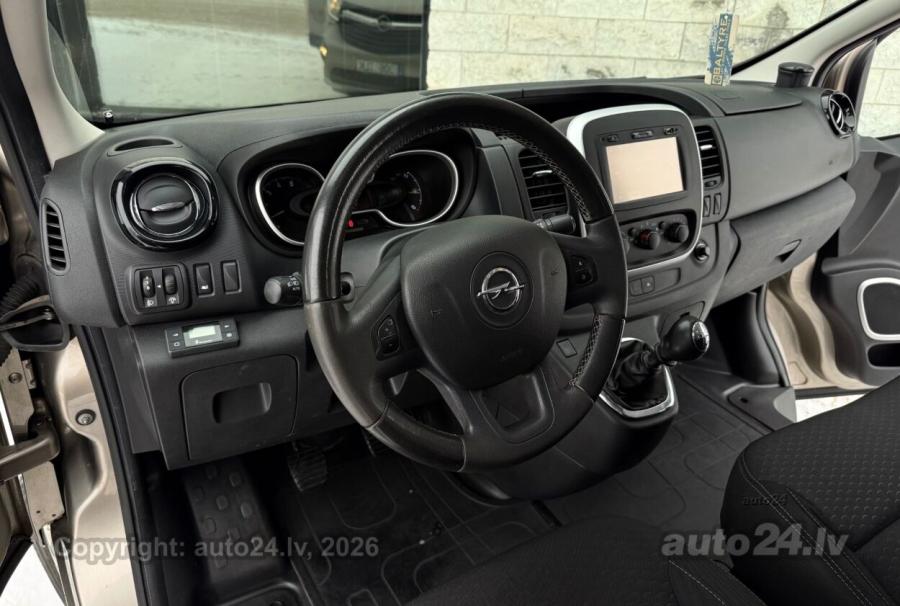Opel Vivaro 2015 Tallina, ar dzinēja tilpumu 1.60 L un nobraukumu 233 tūkst. km par 15100 €, foto 18 vietnē AUTOMOTO.COM.LV