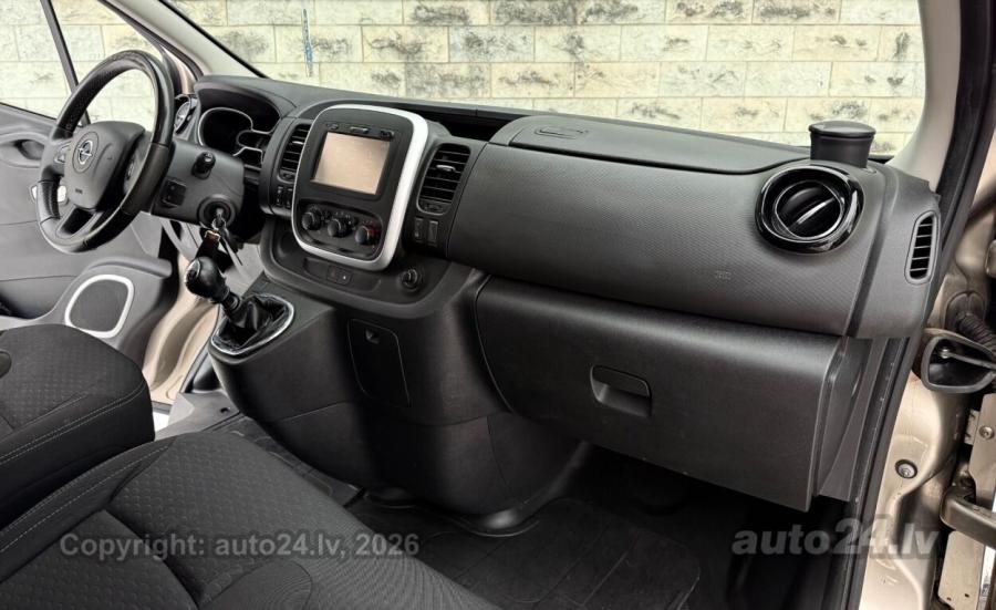 Opel Vivaro 2015 Tallina, ar dzinēja tilpumu 1.60 L un nobraukumu 233 tūkst. km par 15100 €, foto 22 vietnē AUTOMOTO.COM.LV