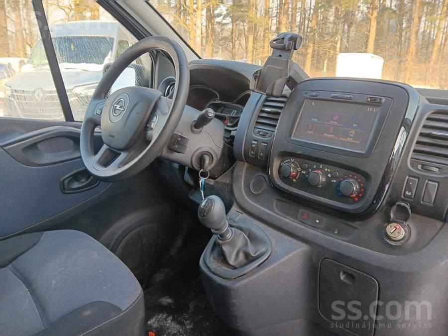 Opel Vivaro 2018 in Ogre, with an engine capacity of 1.60 L and mileage of 325 thousand km for 6500 €, photo 10 on AUTOMOTO.COM.LV