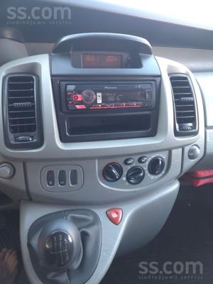 Violets Opel Vivaro 2006 Alūksne, ar dzinēja tilpumu 1.90 L un nobraukumu 261 tūkst. km par 3800 €, foto 13 vietnē AUTOMOTO.COM.LV