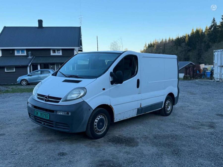 Balts Opel Vivaro 2002 Jonava, ar dzinēja tilpumu 1.87 L un nobraukumu 250 tūkst. km par 1200 €, foto 4 vietnē AUTOMOTO.COM.LV