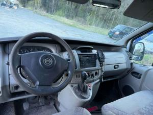 Balts Opel Vivaro 2002 Jonava, ar dzinēja tilpumu 1.87 L un nobraukumu 250 tūkst. km par 1200 €, foto 8 vietnē AUTOMOTO.COM.LV