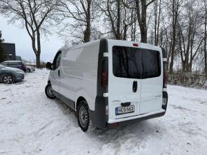 White Opel Vivaro 2006 in Kelme, with an engine capacity of 1.60 L and mileage of 379 thousand km for 3200 €, photo 2 on AUTOMOTO.COM.LV